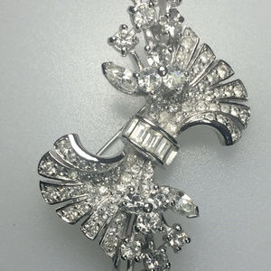 Pennino | Jewelry | Vintage Signed Pennino Rhinestone Brooch | Poshmark